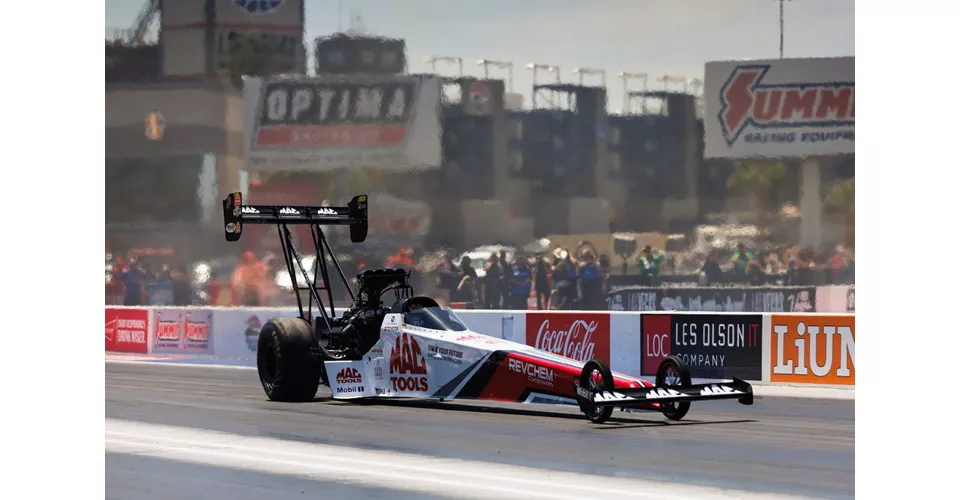 kalitta continues teams strong start with Vegas win
