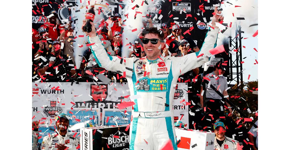 Joe Gibbs Racing sweeps Dover | Toyota Racing