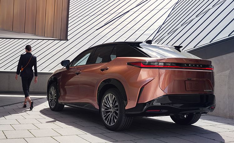 Lexus Mobile Charger | My Lexus