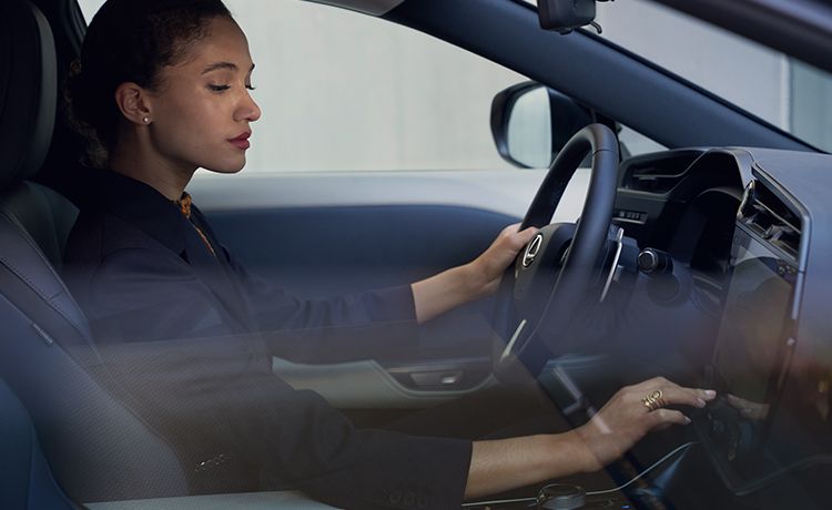 Lexus Mobile Charger | My Lexus