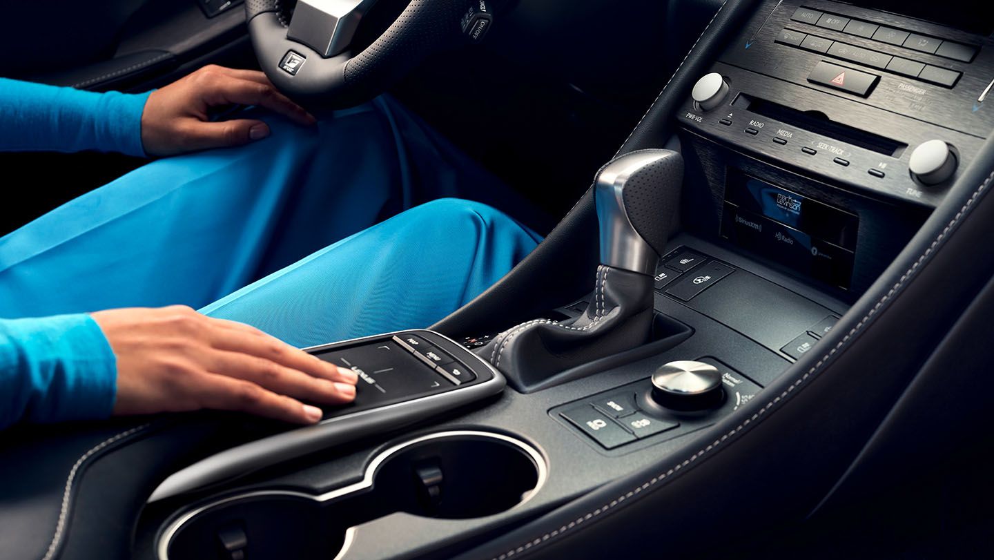 2025 Lexus RC – Luxury Coupe | Lexus.com