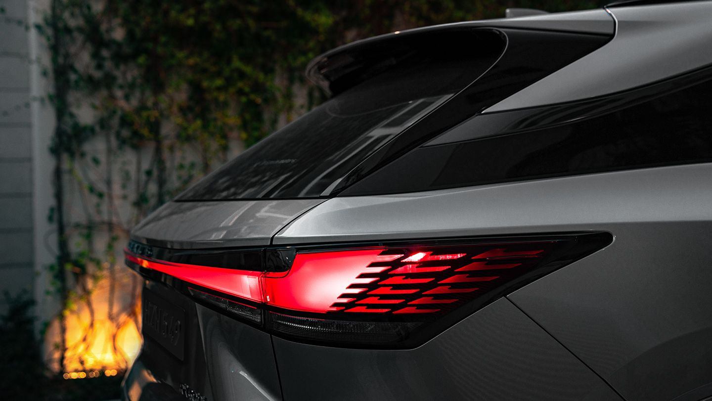 2025 Lexus RX Plug-In Hybrid– Luxury SUV | Lexus.com