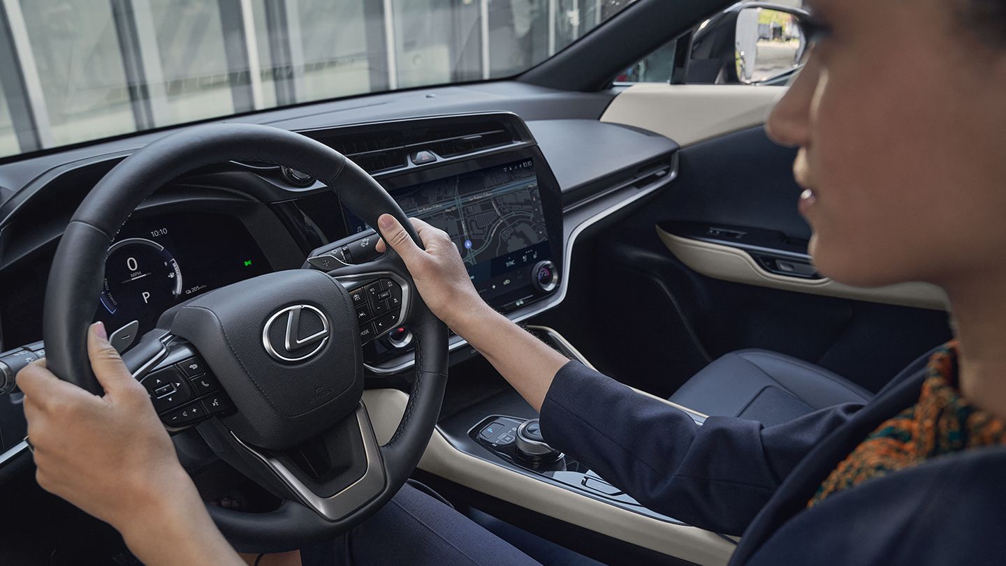 2025 Lexus RZ - Luxury All-Electric SUV | Lexus.com