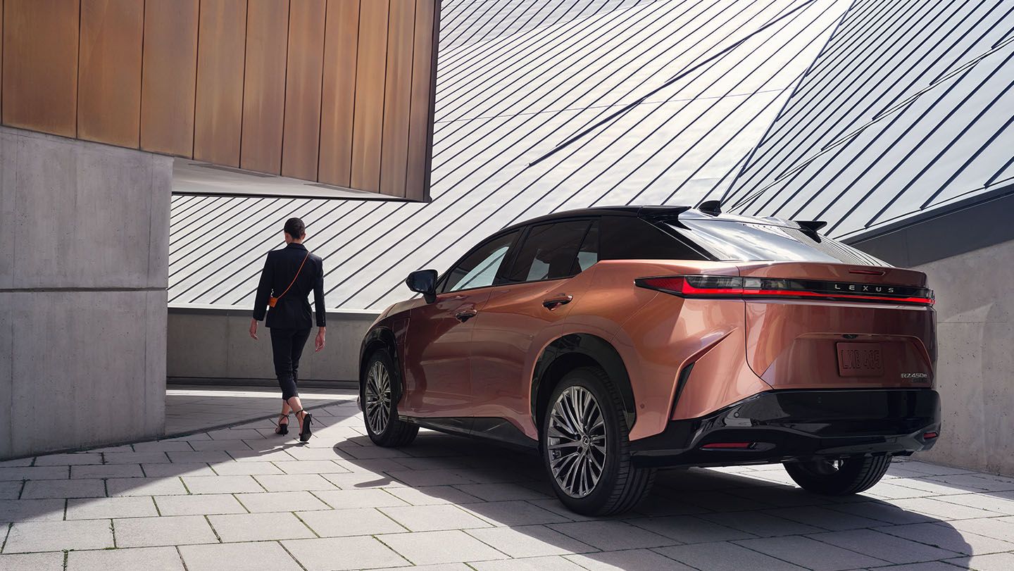 2025 Lexus RZ - Luxury All-Electric SUV | Lexus.com