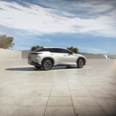 2025 Lexus RZ Luxury All Electric SUV Lexus