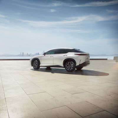 2025 Lexus RZ - Luxury All-Electric SUV | Lexus.com