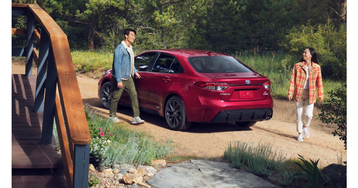 2024 Toyota Corolla Photo Gallery | Toyota.com